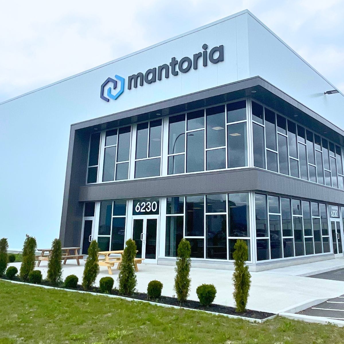 Mantoria - Blog - ACI vs. eManifest: Understanding the Difference